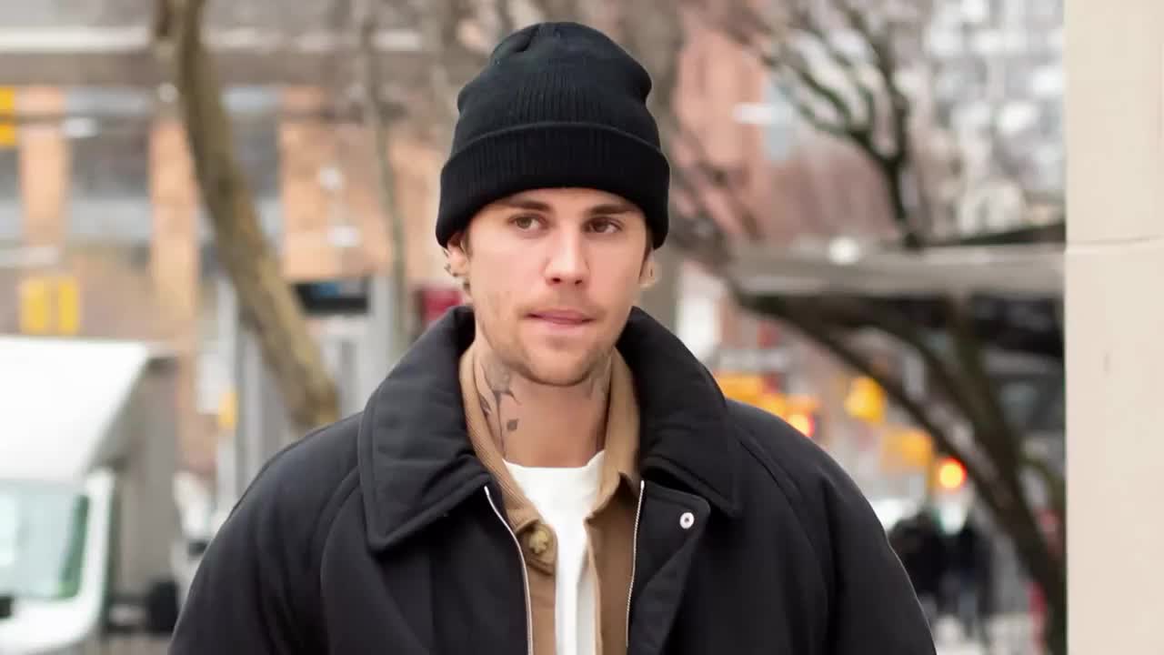 Justin Bieber Leads With Prayer and Quiet Confidence Inside LA's Most ...