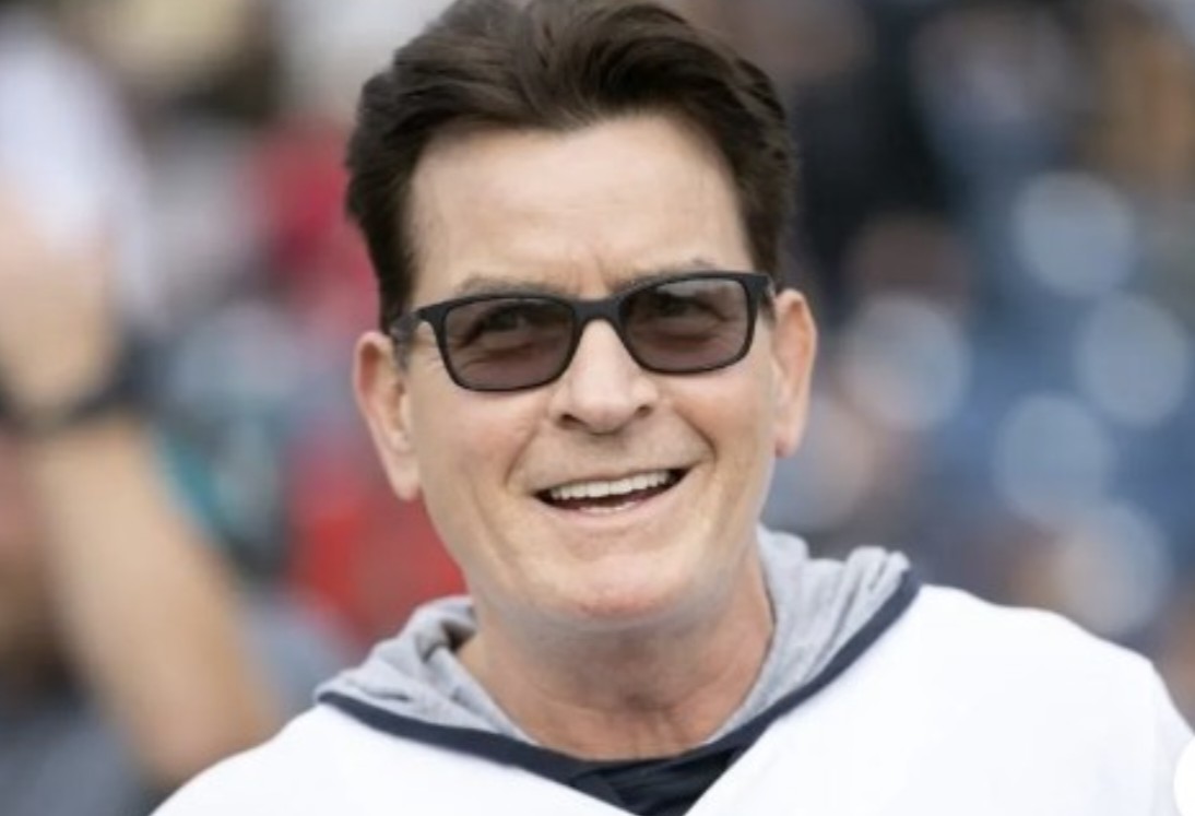 Corey Haim's Mother Calls Feldman's Molestation Accusation a 'Lie to ...