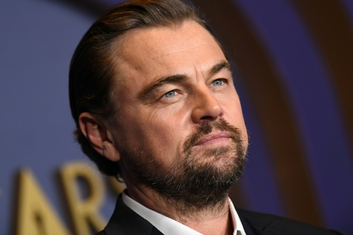 Leonardo DiCaprio's Smirk Cut Short by Oscars Tech Glitch During Conan ...