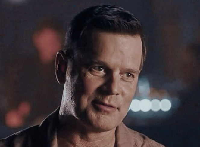 Peter Krause Joins Ensemble Cast of NBC's Drama Pilot Following Exit ...