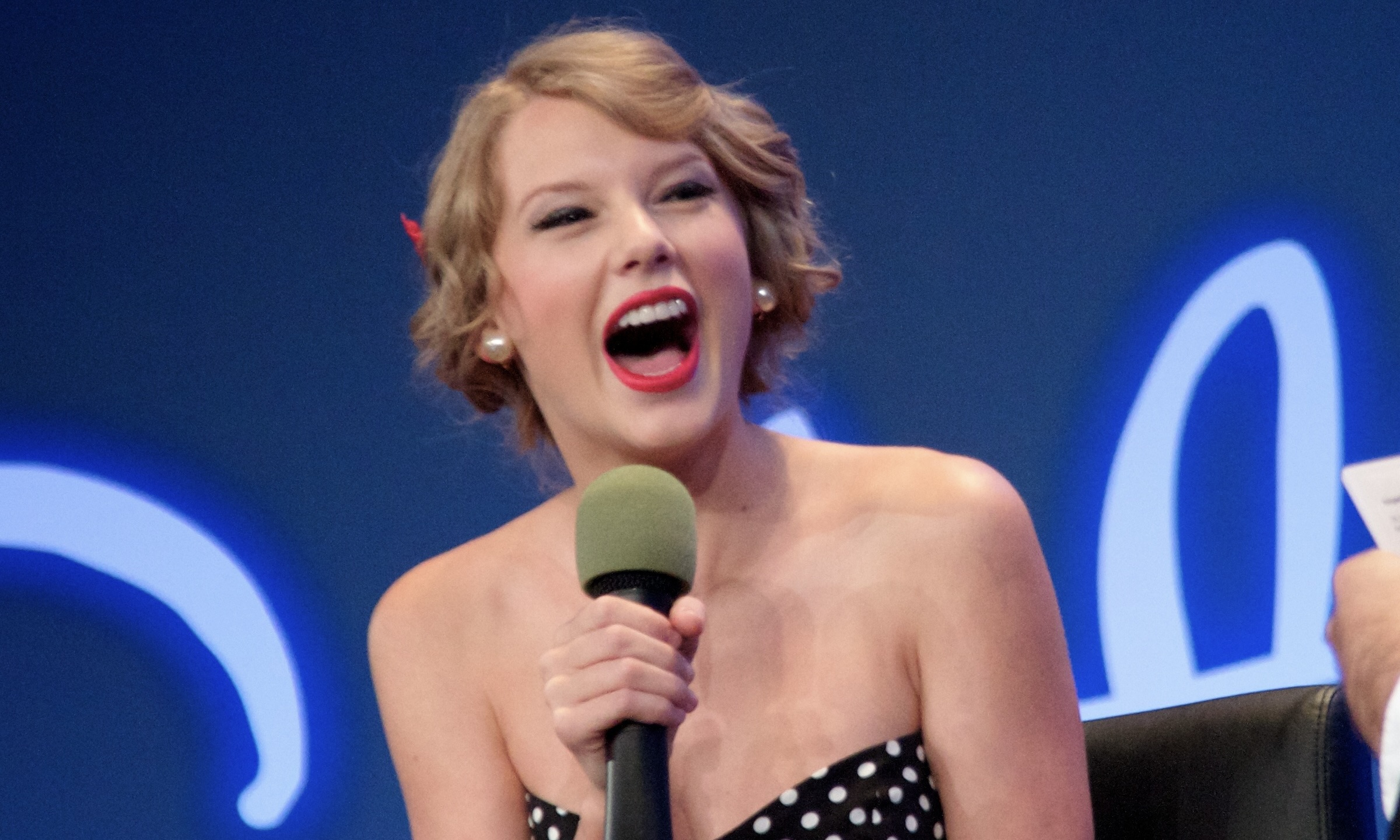 Will Taylor Swift Be in Toy Story 5? Everything We Know About the Pixar ...